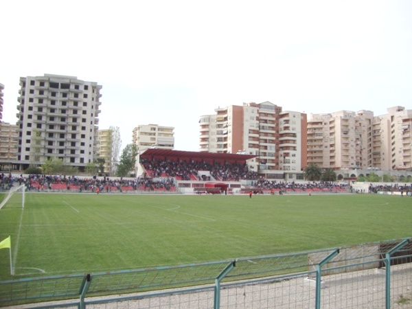 Stadiumi Flamurtari - SO FOOT.com